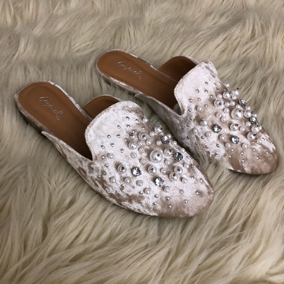 Qupid | Shoes | Qupid Champagne Pearl Detail Mules | Poshmark